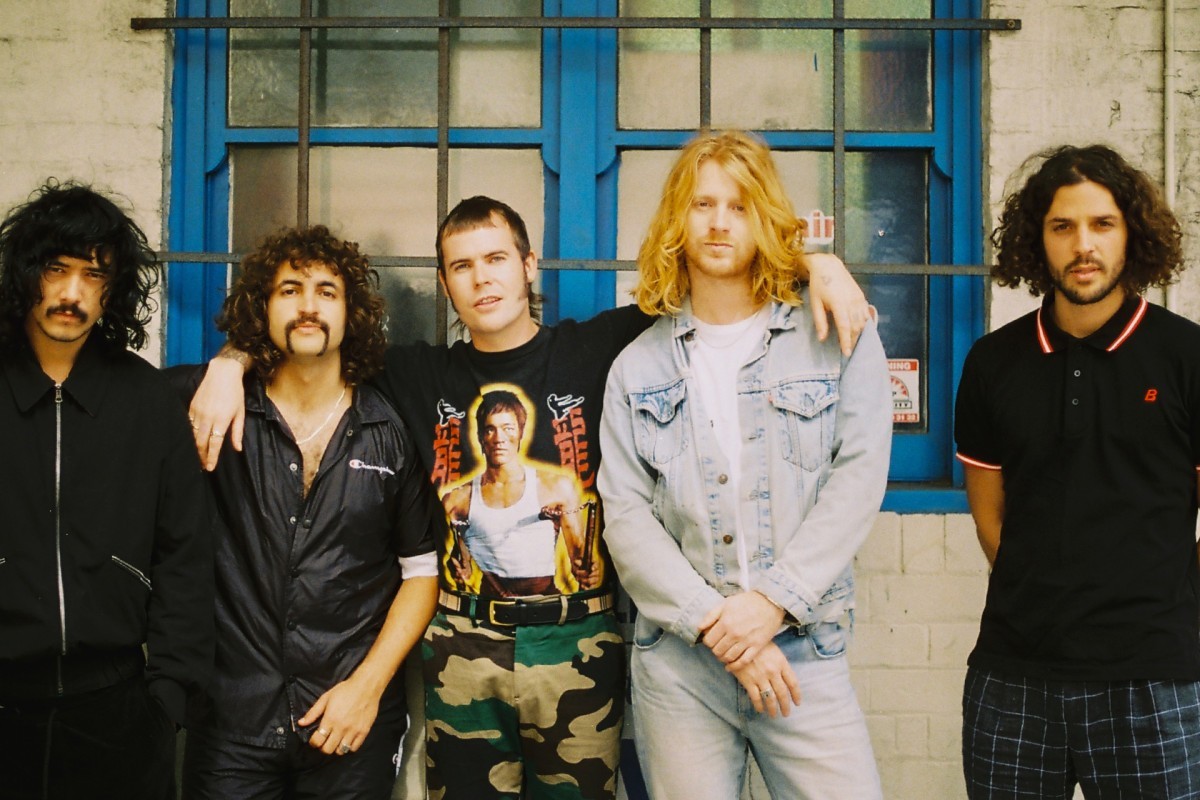 Sticky Fingers - "YOURS TO KEEP"-Tour 2019 | Loft Concerts